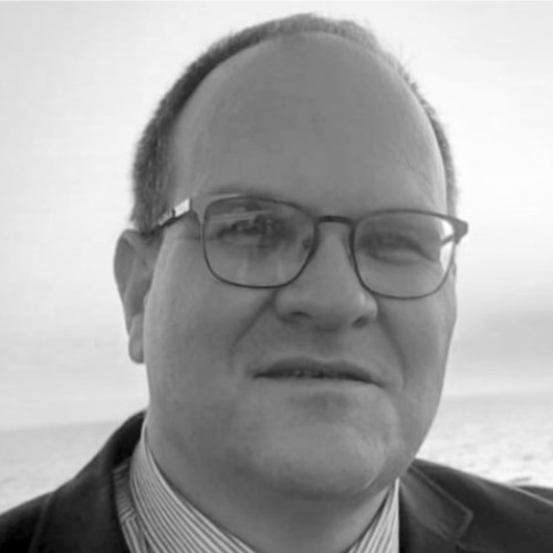 Johannes Stephanus van Zyl | Momentum Financial Planner